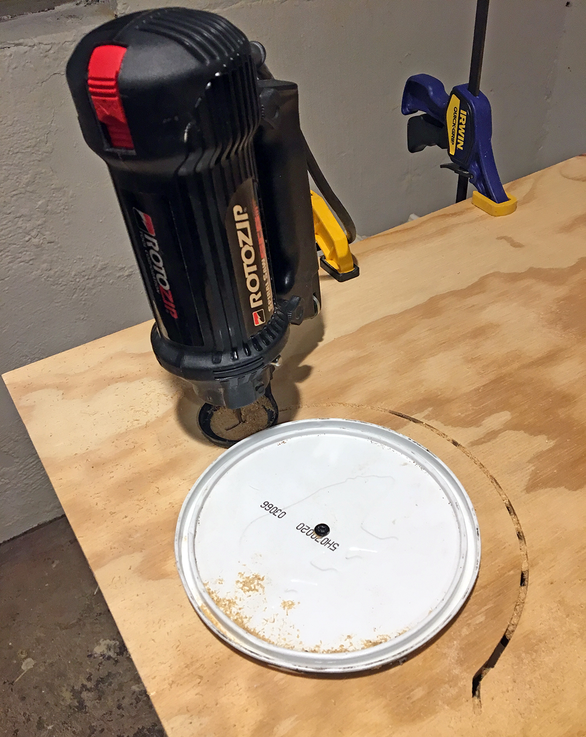 ORC Week 5: Shelving, Litter Box, and Light Fixture – Project Palermo