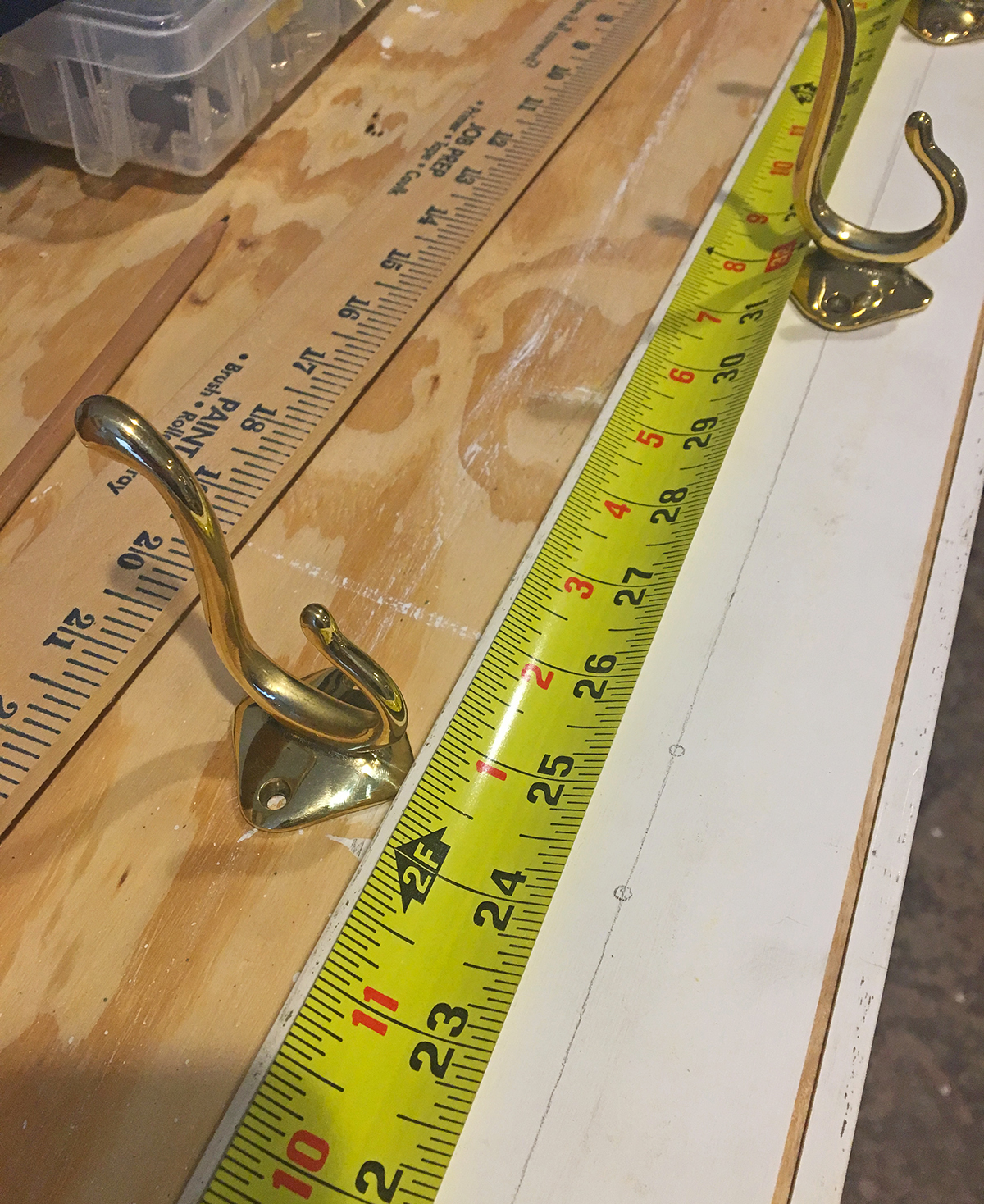 Bungalow Entryway with DIY Hook Rail – Project Palermo