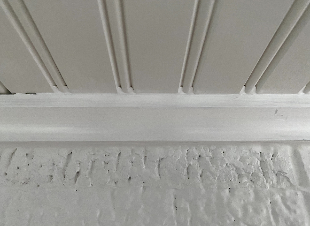 DIY Moulding and Painting in the Sunroom – Project Palermo